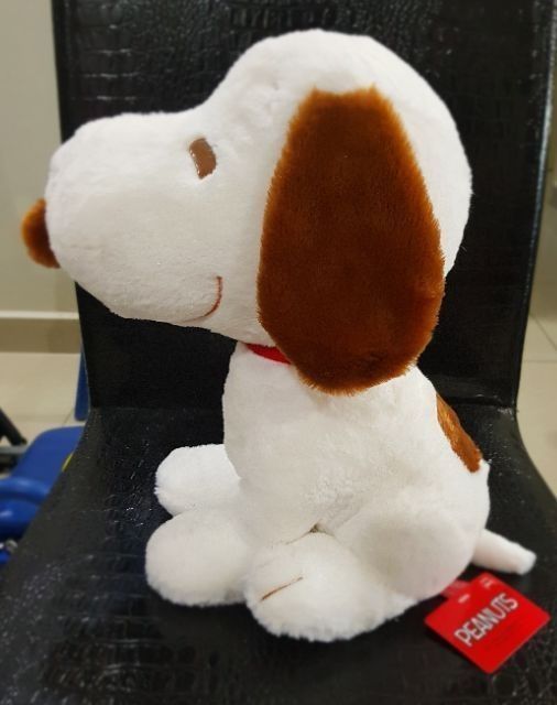 [Peanuts] Snoopy Fluffy Sitting Pose Plushy | Shopee Malaysia