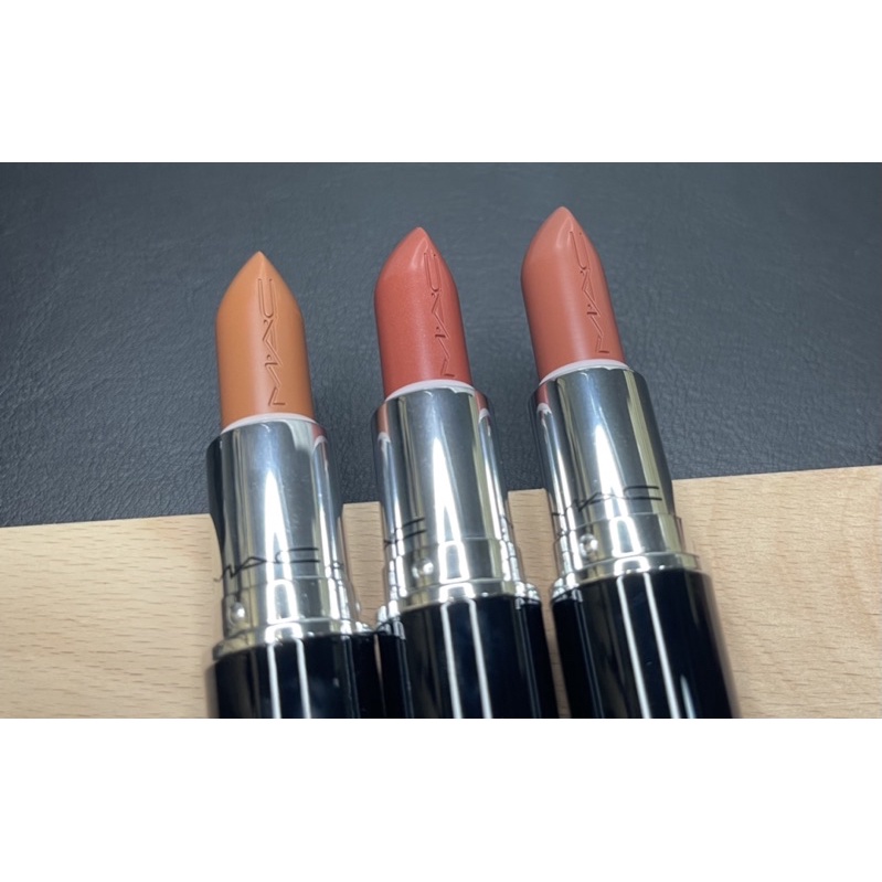 MAC-New LUSTREGLASS -Shine Lipsticks Collection 555/544/543 | Shopee ...