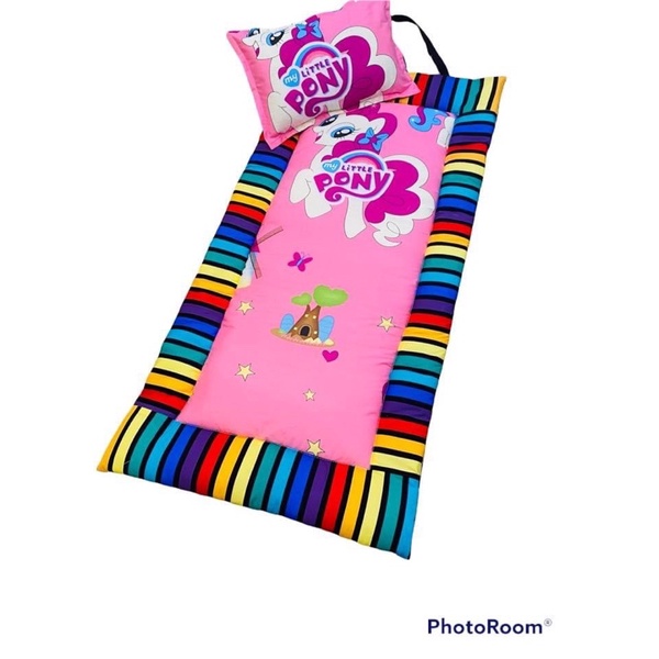 TILAM TOTO TASKA MURAH CARTOON | Shopee Malaysia