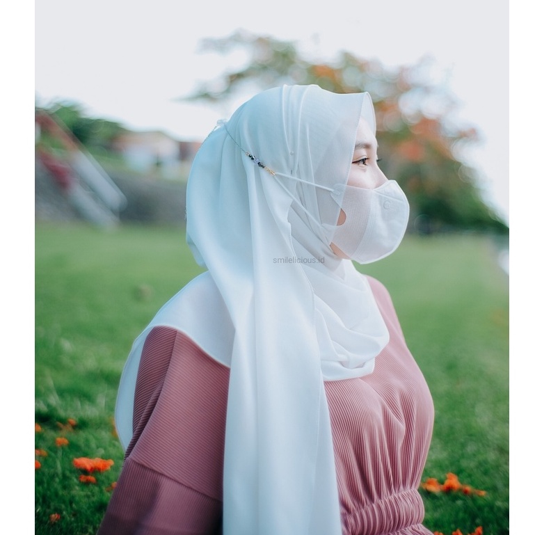 Smilelicious Silver Color Hijab Mask Chain / Hijab Mask Chain / Hijab ...