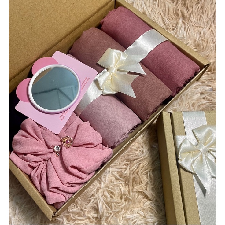 Bawal Gift Box/Tudung Gift Box/Chocolate Box/Purse Gift Box/Scrunchies ...