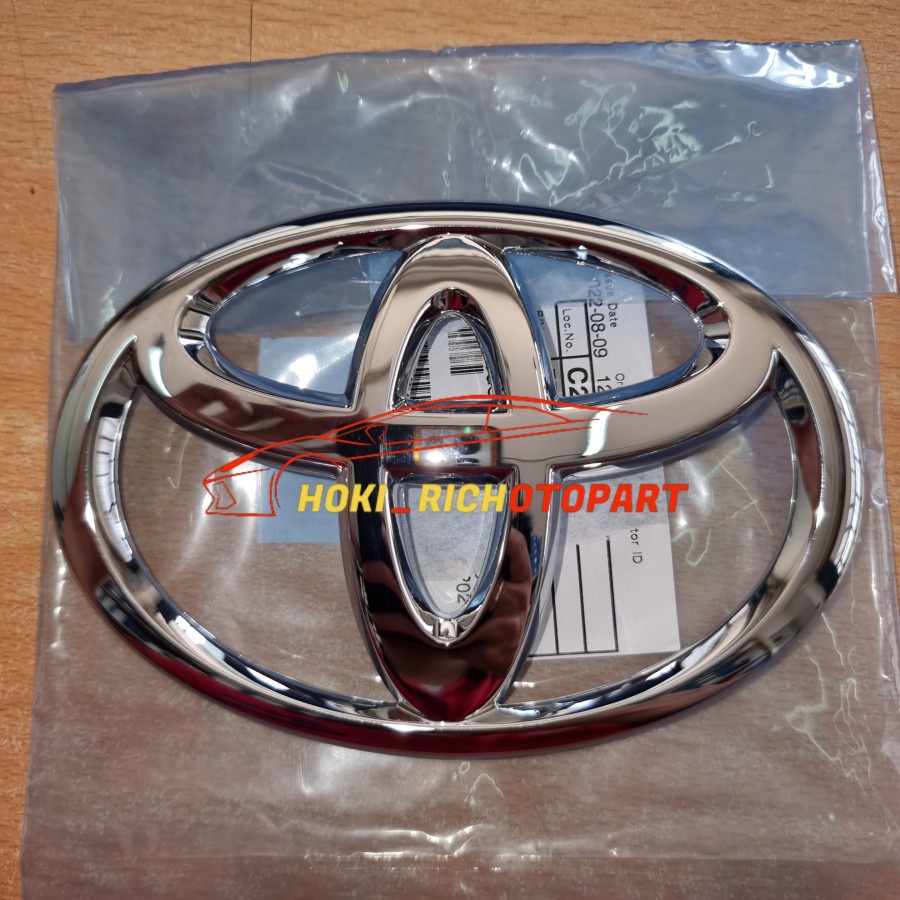 Innova Avanza Rush Gen 2 Front grill logo Emblem original 75311-0K030 ...