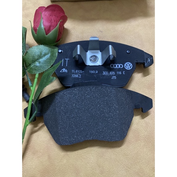 🌹 🌹3C0698151J Golf MK6 Jetta CC Passat B7 Front Brake pad CN Original ...
