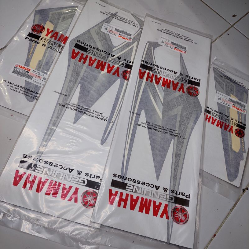 Chart list Of original yamaha rx king 2004 Blue Striping Stickers ...