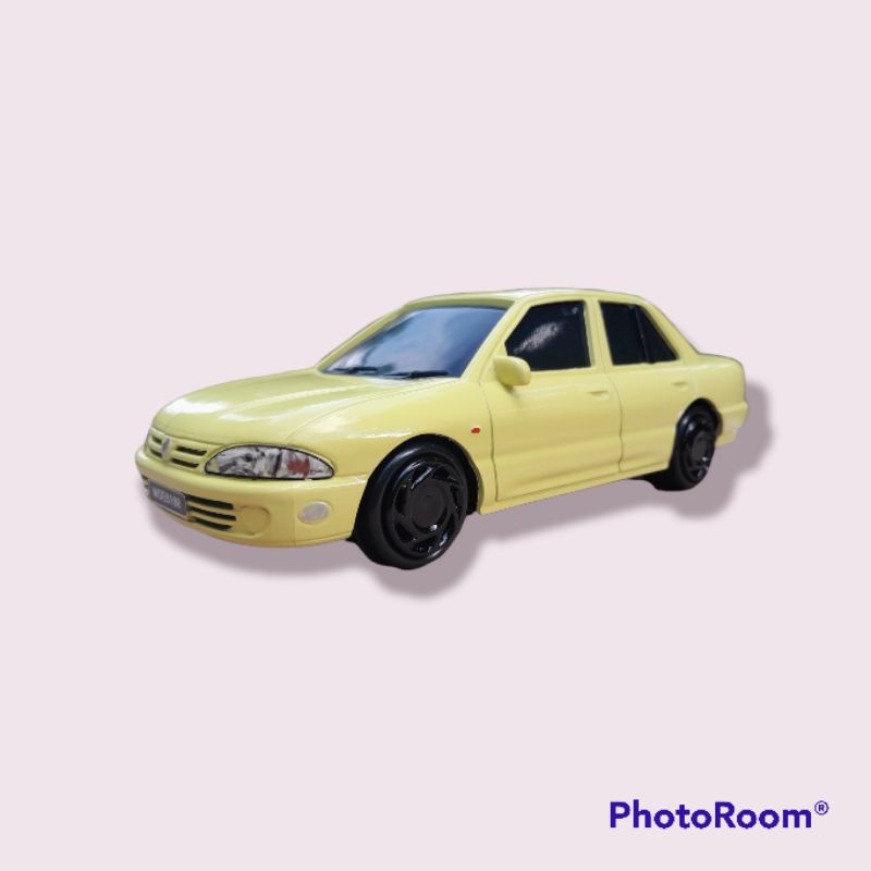 kereta hiasan Proton Wira scale 1/24 Pale Yellow | Shopee Malaysia