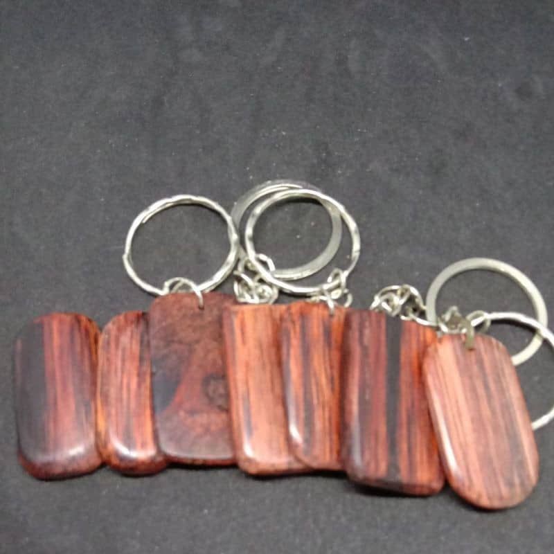 Loket / keychain kayu menang *tenggelam* (1pcs) | Shopee Malaysia