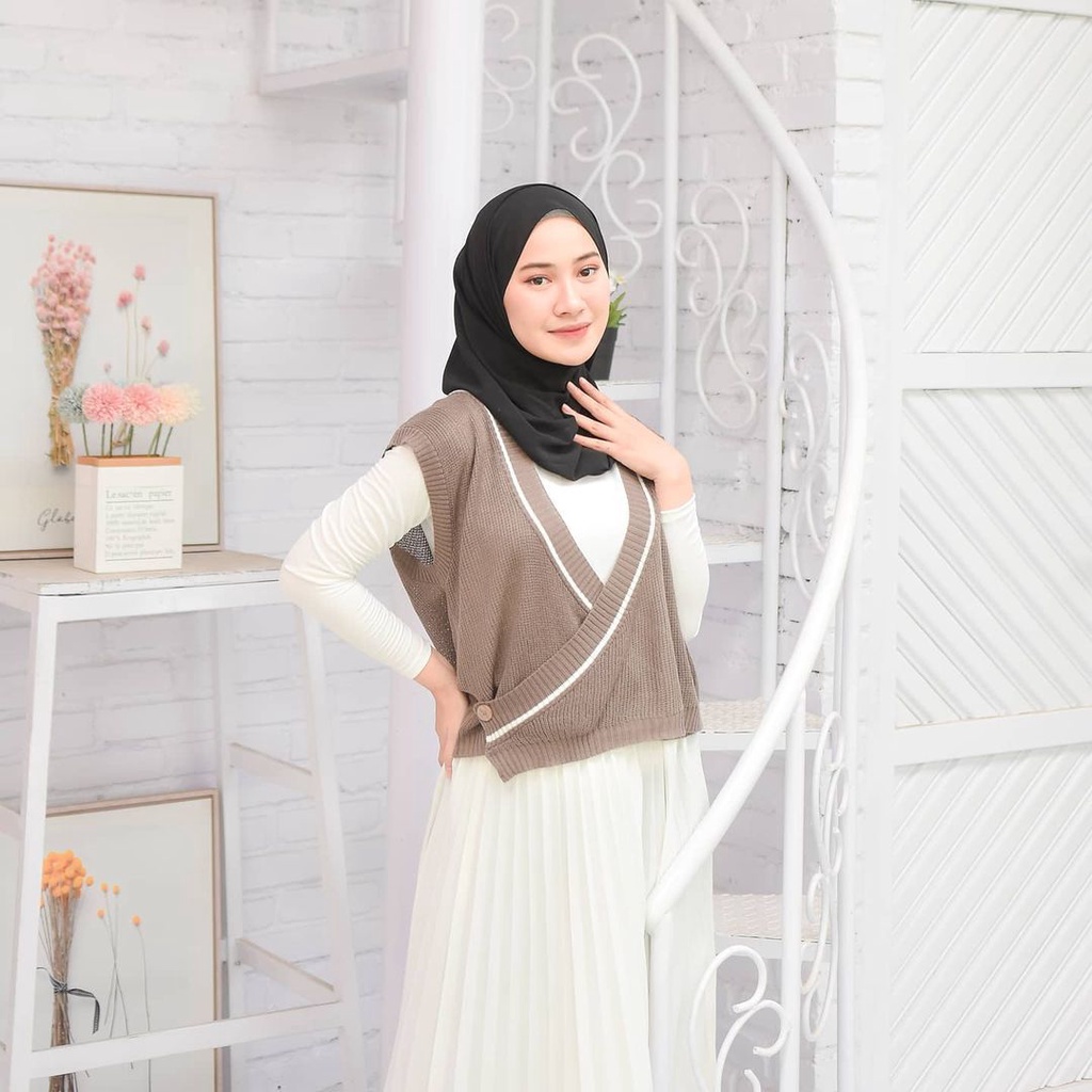 Chiyo VEST ROMPI KOREA OVERSIZE ROMPI OVERSIZE ROMPI Korean School ...