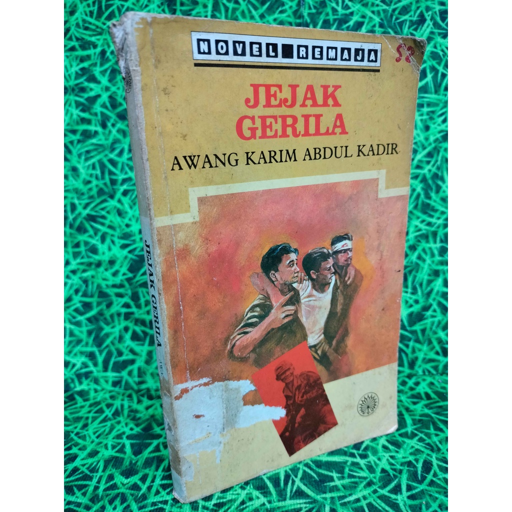 (NOVEL PERANG) Jejak Gerila - Awang Karim | Shopee Malaysia