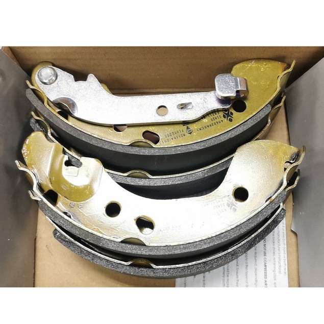 ***NISSAN ALMERA N17 BRAKE SHOE REAR / BELAKANG BRAND TAN CHONG ...