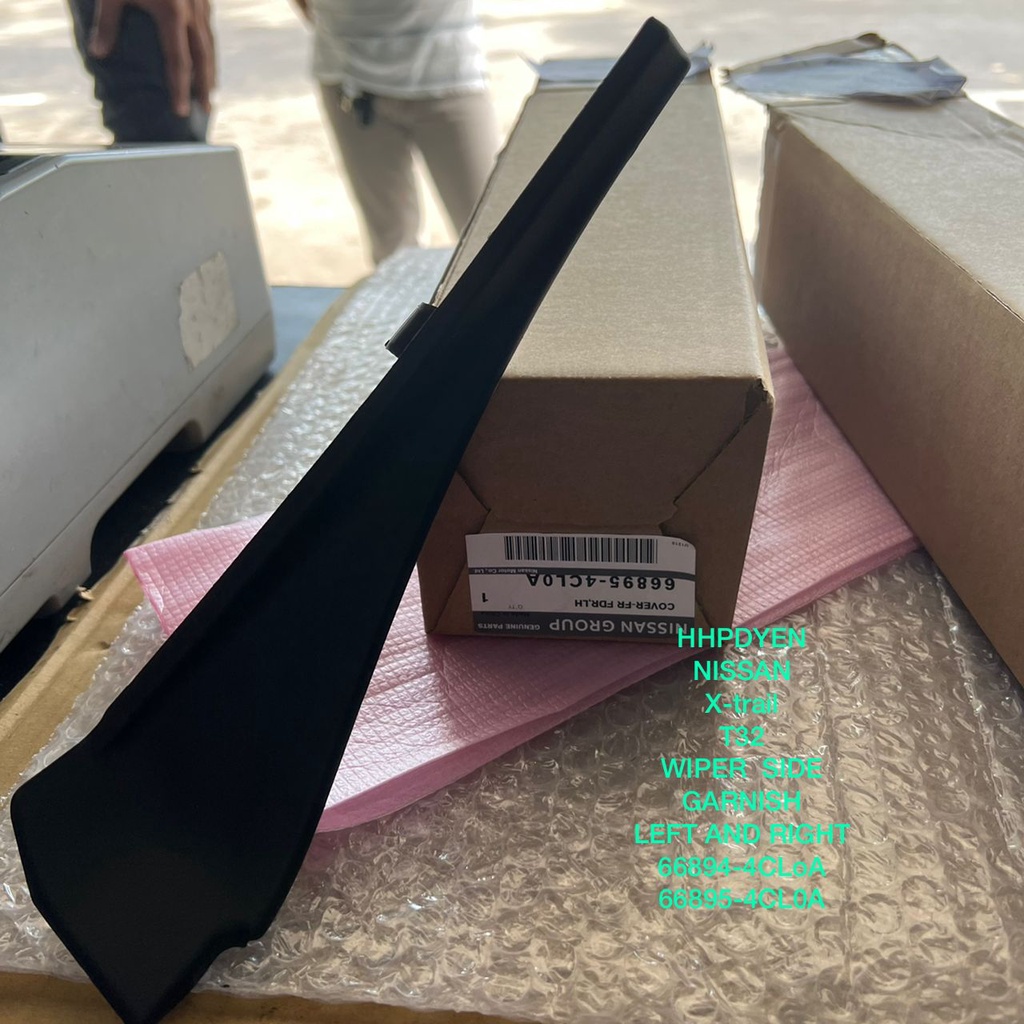NISSAN X-TRAIL T32 FRONT (LEFT / RIGHT) SIDE WIPER GARNISH [66894-4CL0A ...