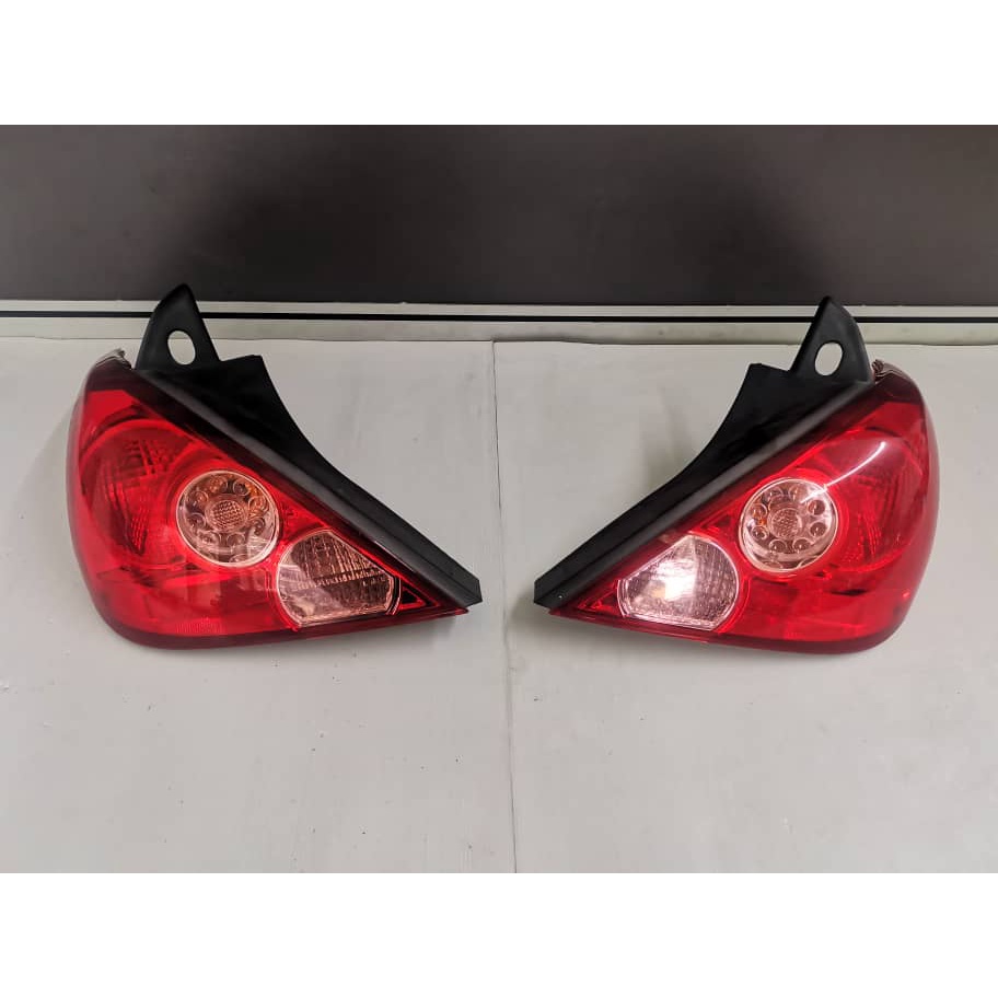 🇯🇵🇯🇵 Nissan Latio Tiida C11 PFL Tail Lamp ( Hatchback ) / Tail Light ...