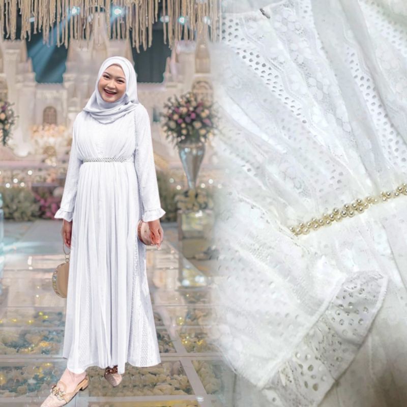 PUTIH Beautiful Elegant Maxi arabian Brukat motif according to photo ...