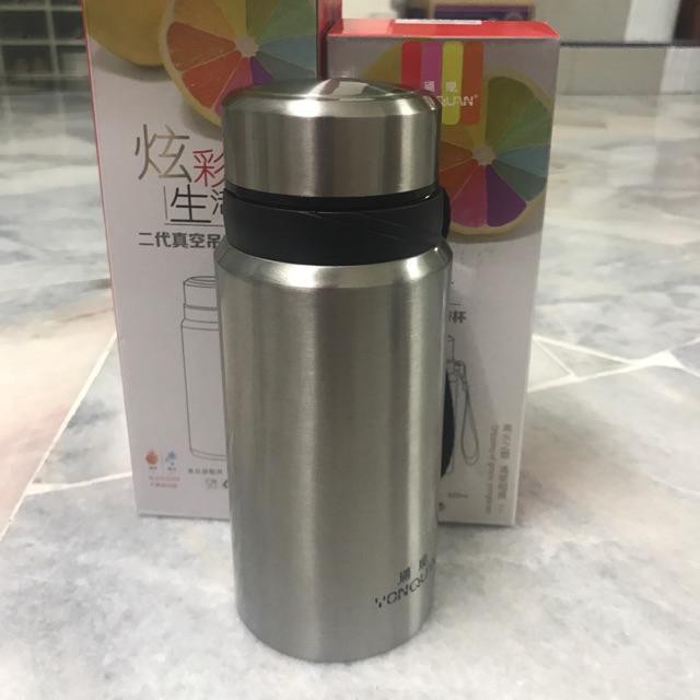 620ML-750ML 304 Stainless Steel Vacuum Flask Thermos Keep Warm and Cold ...