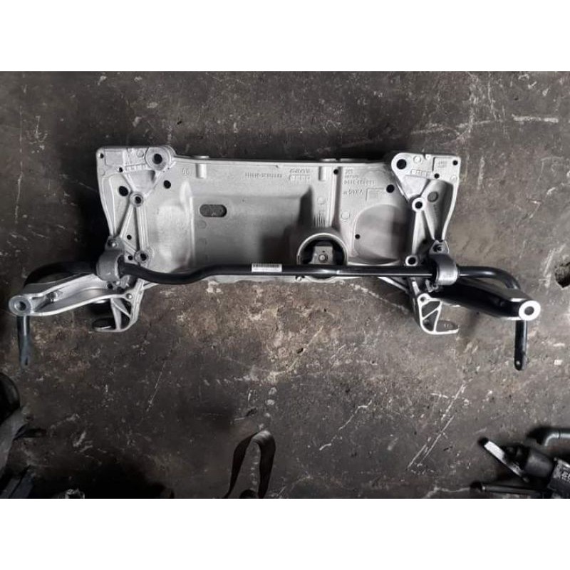 Volkswagen Golf MK6 Front Crossmember/Subframe | Shopee Malaysia