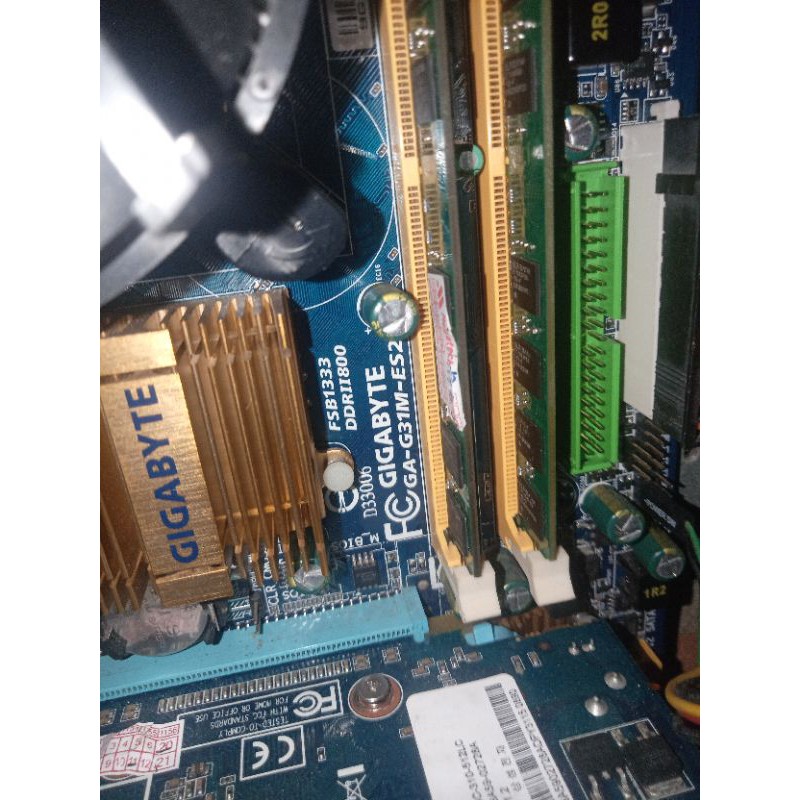 Gigabyte G31 MOTHERBOARD+4Gb RAM | Shopee Malaysia