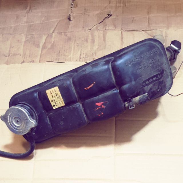 Mercedes benz w210 96 spare tank used | Shopee Malaysia