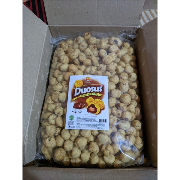 Mini Dry Eclairs filled with Melted Chocolate Duosus brand 1kg Duo Soes ...