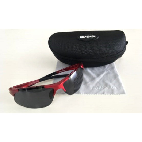 CERMIN MATA HITAM PANCING SUNGLASSES DAIWA SPEC MATA MANCING | Shopee ...