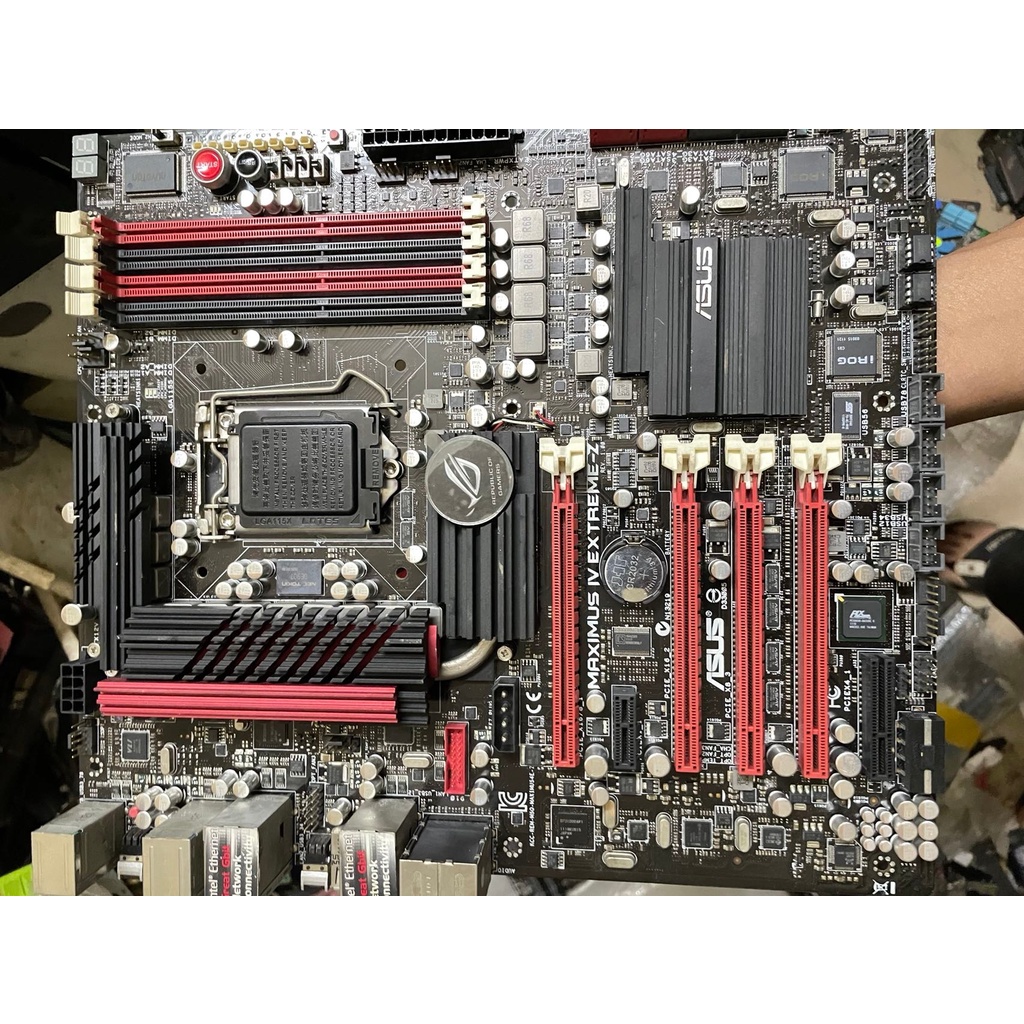 Asus Player Country Z68 Chipset MAXIMUS IV EXTREME-Z Top Luxury Large ...