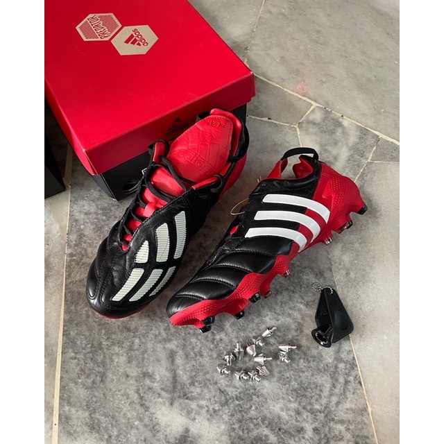 Adidas Predator Mania SG 2002 | Shopee Malaysia