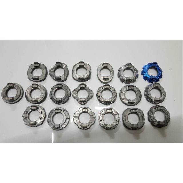 Beyblade Burst Forge Disc Q, Y and More. Original Takara Tomy Update 12 ...