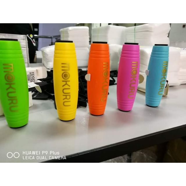 Mokuru Stress Reliever Mind Game Desk Toy - Flip, Roll, Do Trick ...