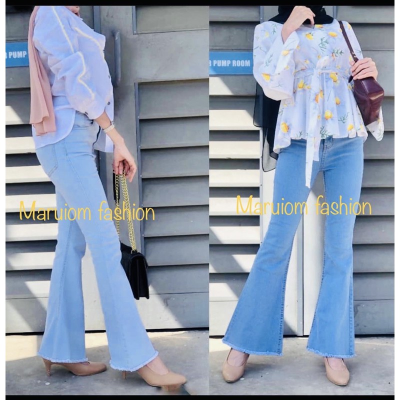 Boot cut 🔥🔥bulu bulu🔥🔥jeans bootcut for women"s kain bergetah (ready ...