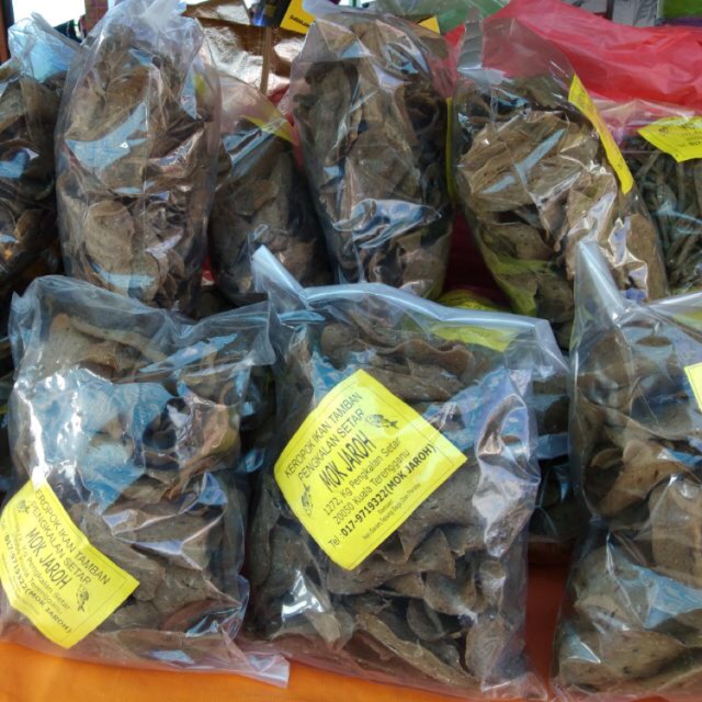 Keropok Ikan Pengkalan setar ( Mok Jaroh ) + Free bubble warp | Shopee ...