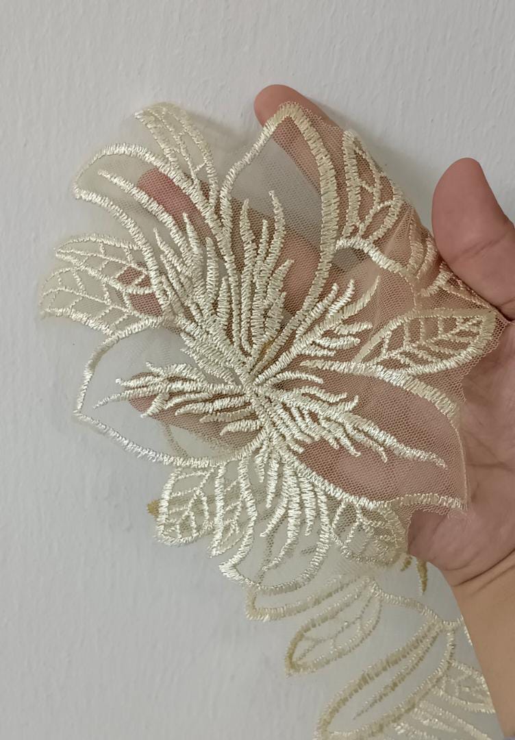 Lily Bunga Lace Patch, Renda Lace, Lace Meter, Border Lace, Flower ...