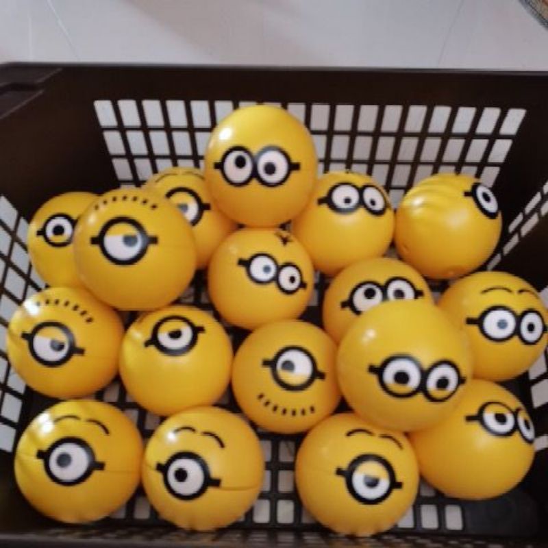 2020 McDonald's MINIONS BALL without PACKING /Minions Bola Mekdi ...