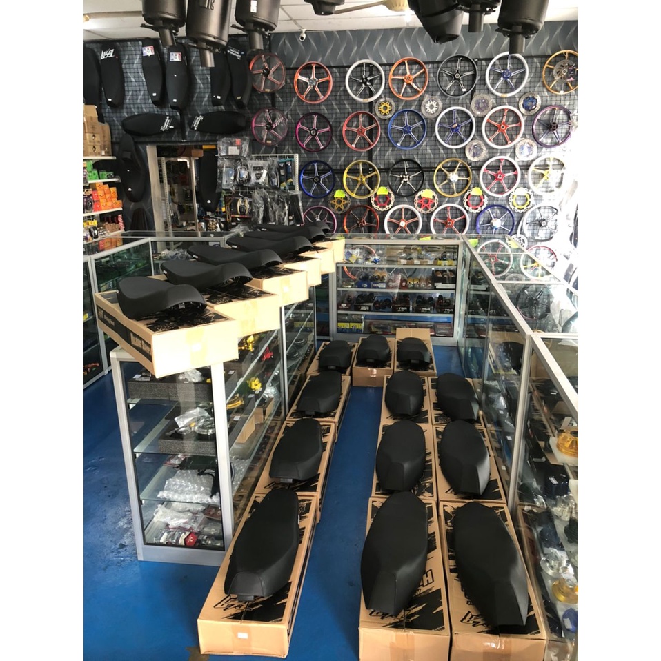 SEAT ESR CARBON CURVE YAMAHA Y15ZR V1/Y15ZR V2 KOSONG 100% DIJAMIN ...