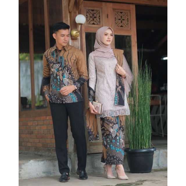 Batik Couple Kebaya Modern Kebaya Fiance Kebaya Graduation Kebaya ...