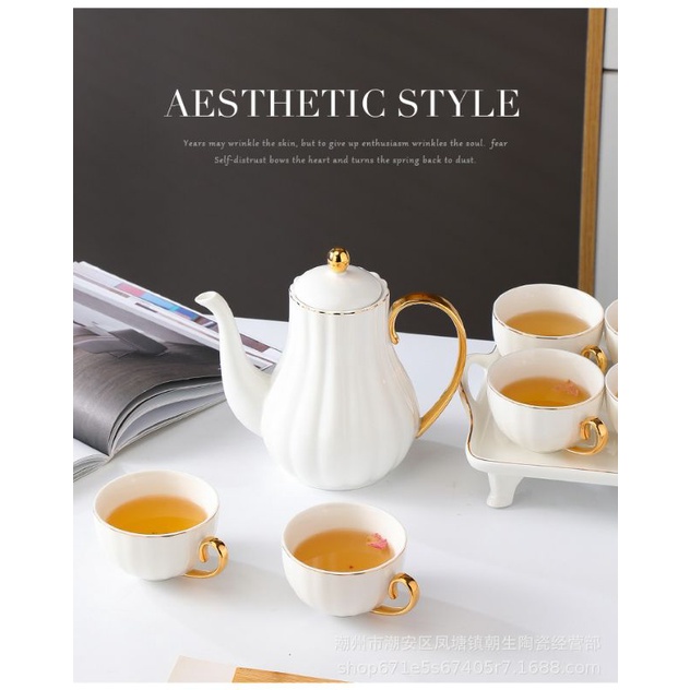 Ceramic Teapot Set with 6 cups. Set Teko Seramik dengan 6 cawan ...