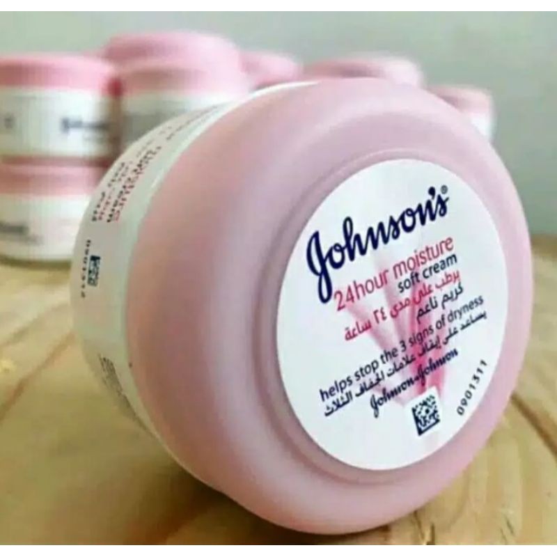 Johnson's 24 Hour Moisture Soft Cream 200ml| Arabic Moisturizing Cream ...