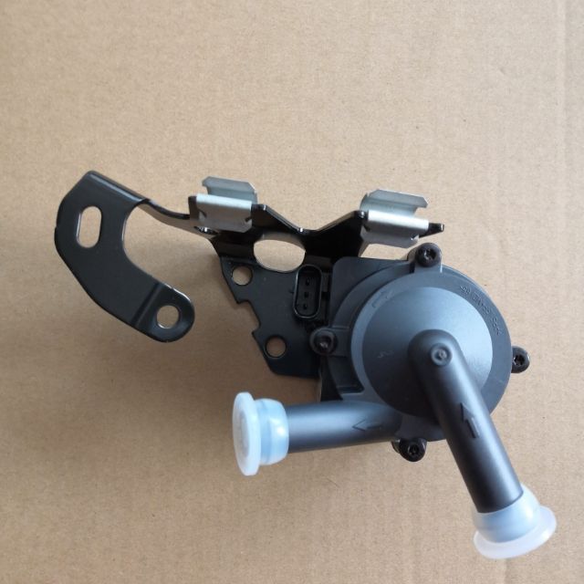 Citroen DS Peugeot 308 3008 408 508 5008 1.6T Coolant Electric Water ...