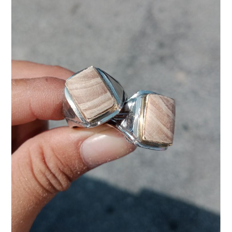 Cincin teras raja kayu putih | Shopee Malaysia