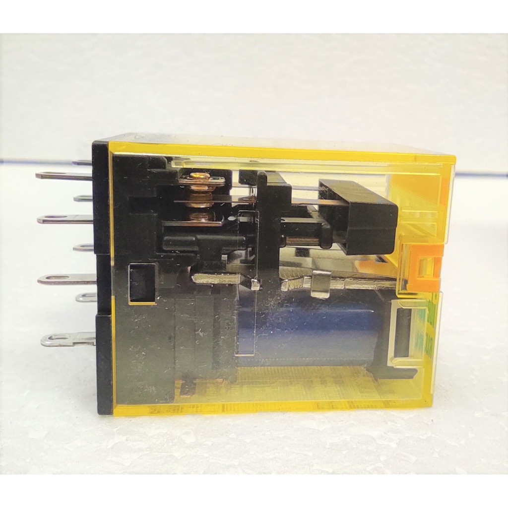 IDEC Relay simple unit, Coil:110VDC/ 220 VAC/ 24 VDC Contact: 2 ...