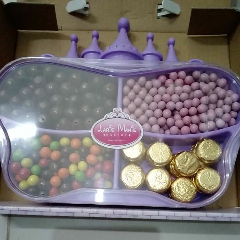 Laris MANIS BAKERI Package 1 Package Contains 4 PCS Of Eid Cakes ...