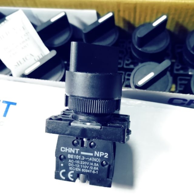 Chint NP2-ED21 2-position rotary switch | Shopee Malaysia