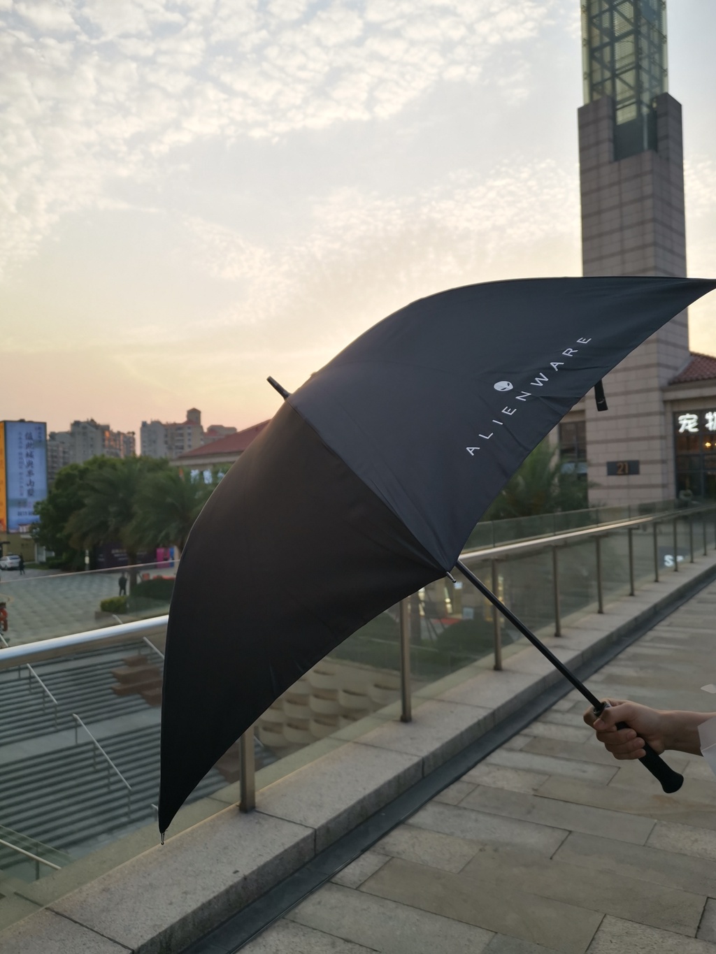 Dell Alienware Straight Shank Premium Umbrella for Office Home Gamer ...
