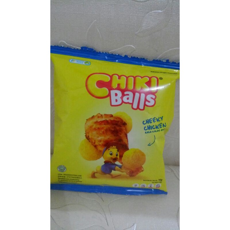 Chiki BALLS Chicken Curry Flavor 10gram X 10pcs/CHIKI BALLS/CHIKI ...