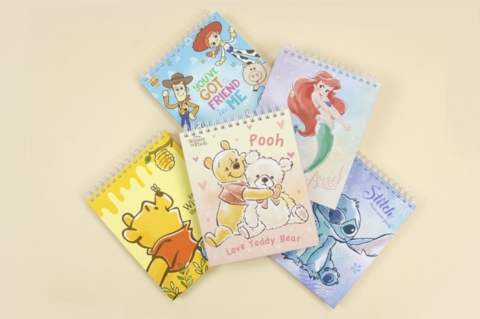 Disney Scrapbook 42K Picture Book Pooh Princess Toy Story Paper Drawing ...