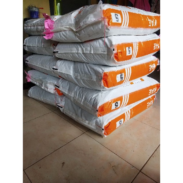 Kae floating pellets koi fish pellets ornamental fish food 5kg | Shopee ...