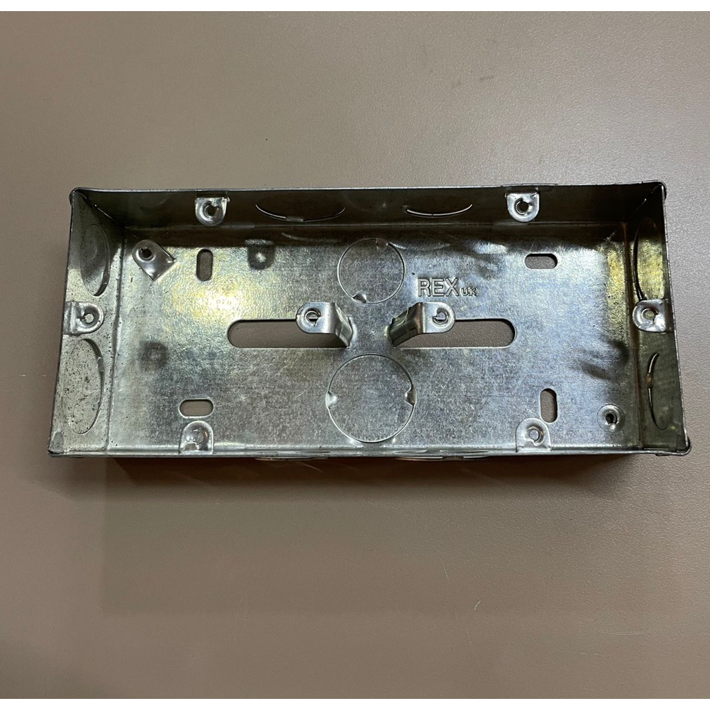 PVC NUT BOX CONCEAL BOX HITAM TANAM PARTITION BOX 3X3 3X7 3X10 3X12 FAN ...