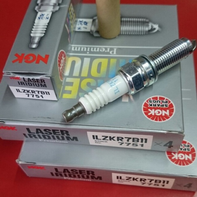 (NEW STOCK) (100% ORIGINAL ) NGK ILZKR7B11 (4pcs) Laser Iridium Spark ...