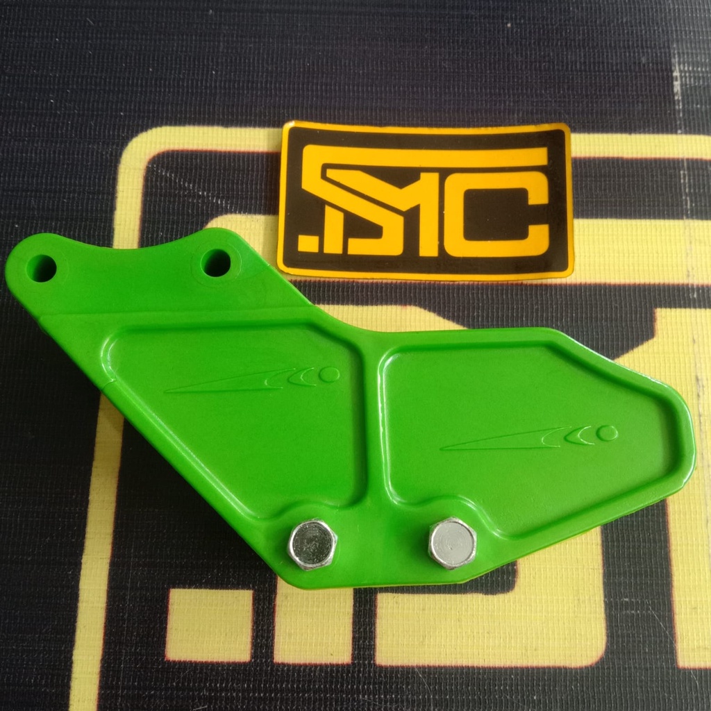 HIJAU Rear Chain Guide Guard Kawasaki KLX 150 Green Durable Plastic ...