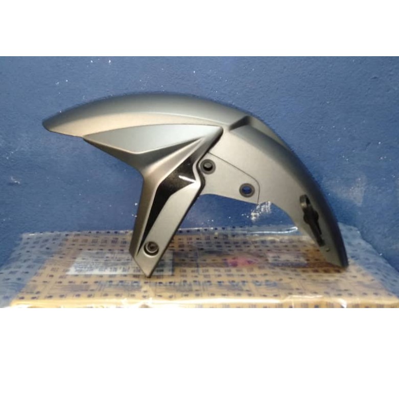 BAJAJ / MODENAS PULSAR NS200 ASSLY FRONT FENDER & (BLACK) DECAL ...