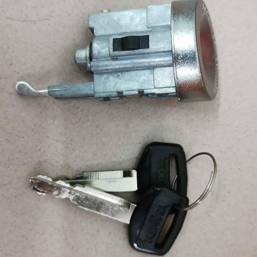 TOYOTA LITEACE KM36 STARTER KEY ONLY | Shopee Malaysia