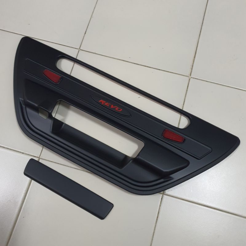 toyota revo Rear Cover Model With Camera Matte Black Color For 2015 ...