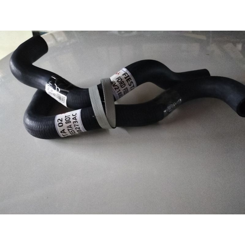 FORD FIESTA RADIATOR UP HOSE AND BOTTON HOSE ONE SET | Shopee Malaysia